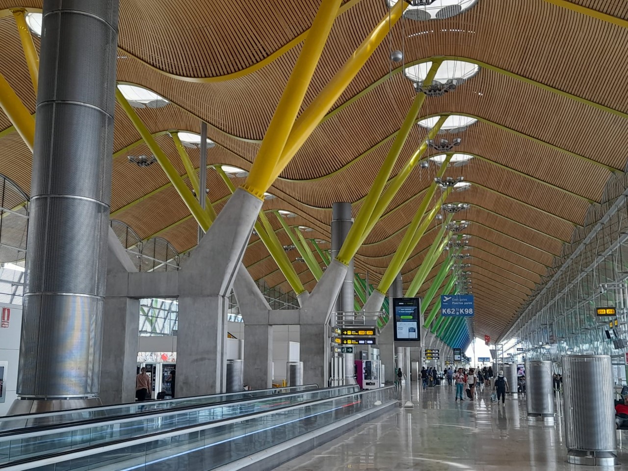 Avgeek Alert! What Is 'Wayfinding' in Airports - Me gusta volar