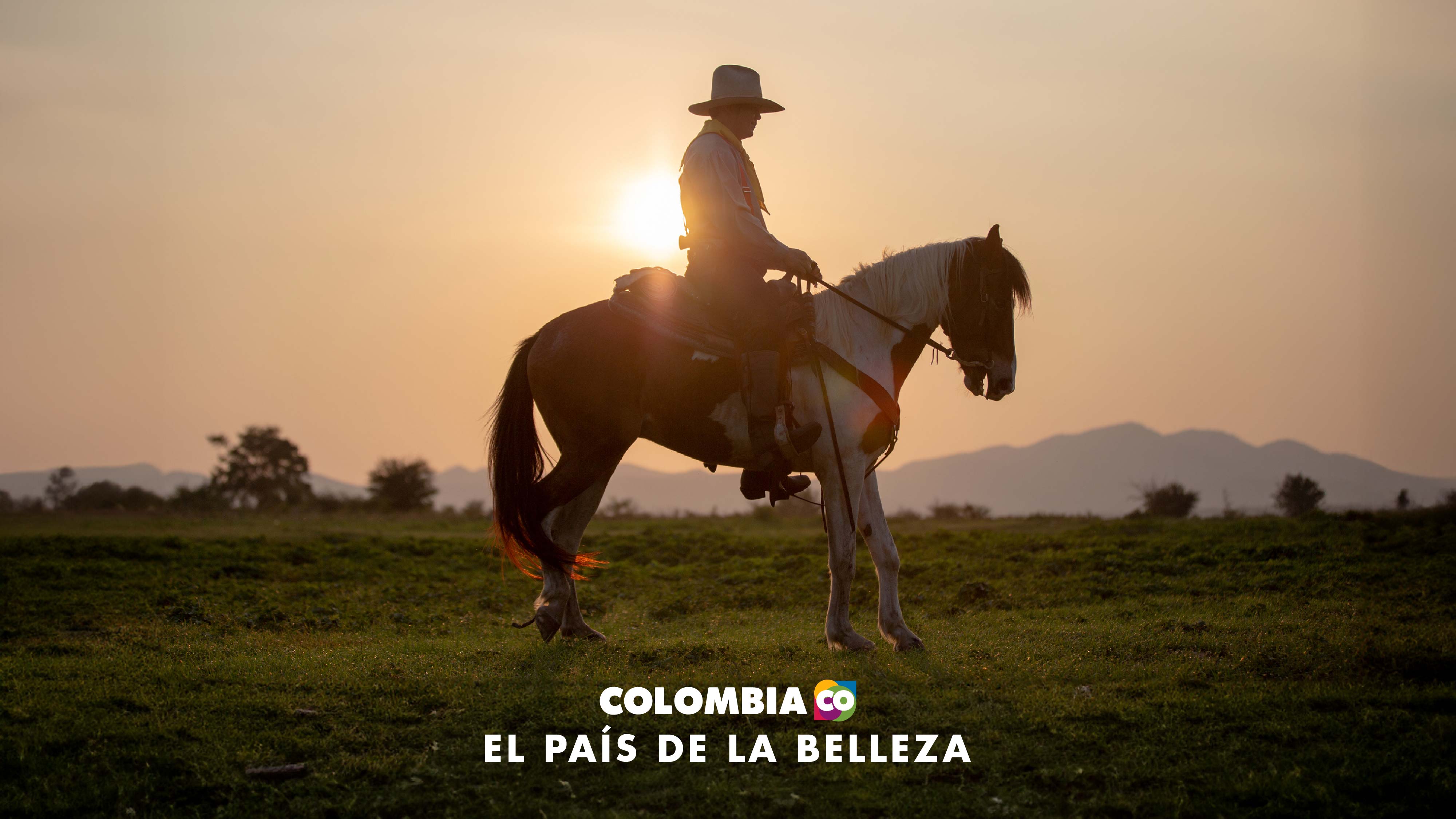 Communing with Cowboys in Colombia - Me gusta volar